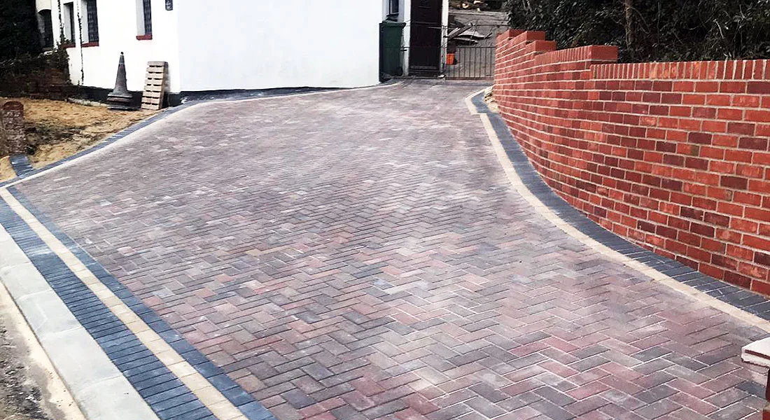 Tar & Chip Driveways Braintree, Essex | Tarmac & Block Paving